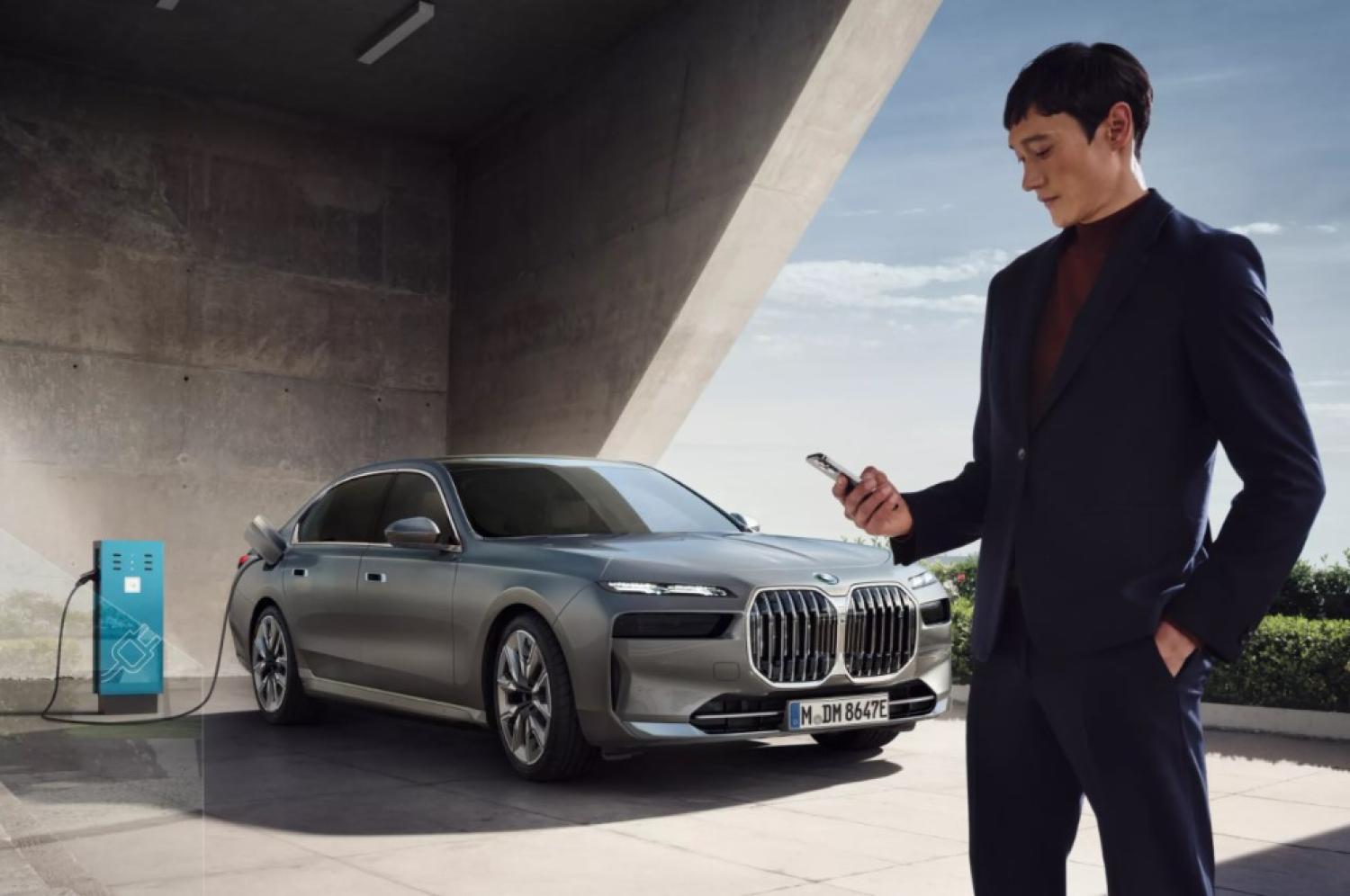 BMW i7