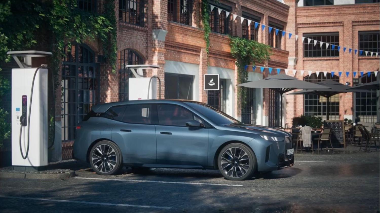 BMW iX
